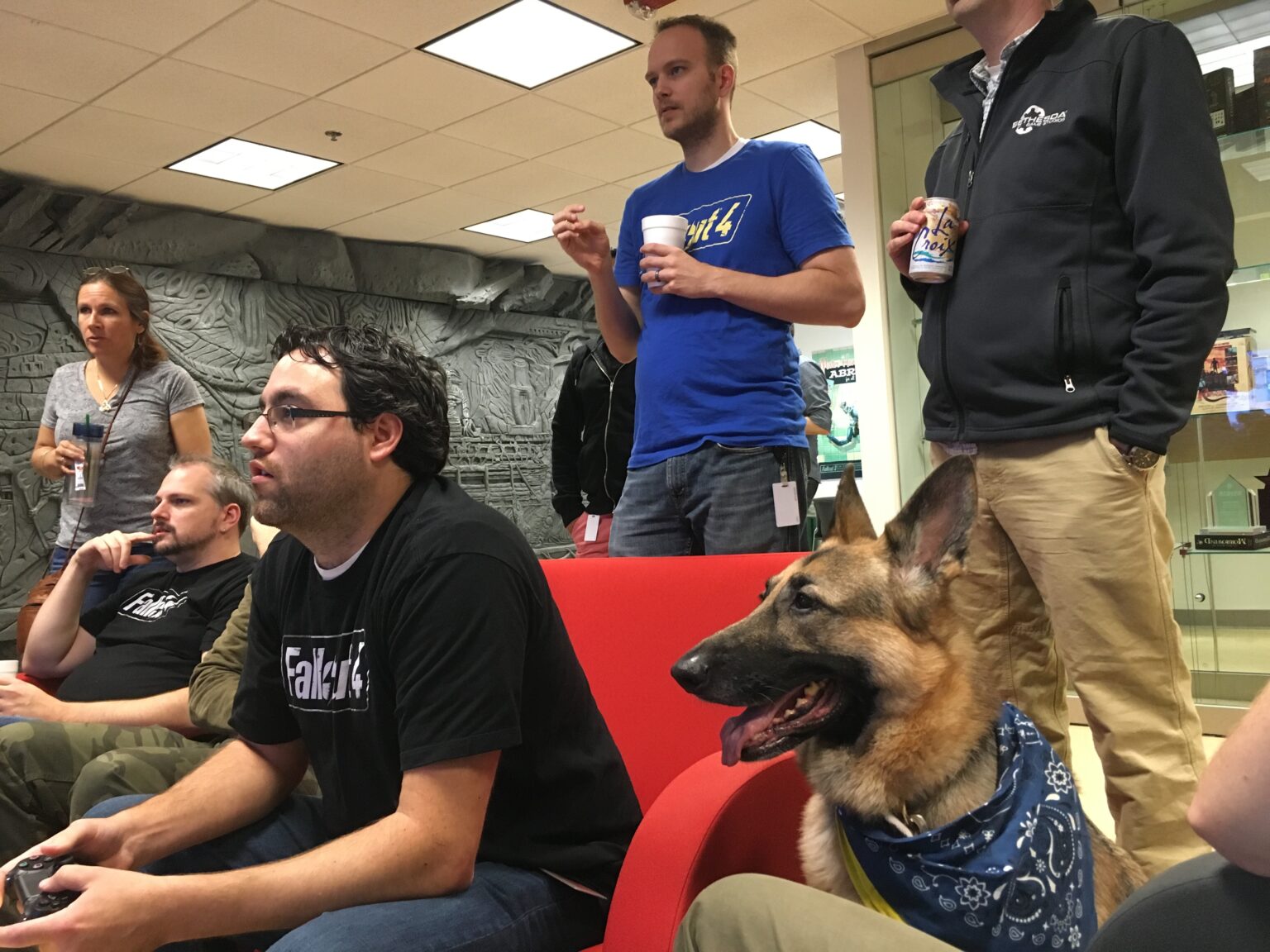 Tributes for Dogmeat Pour in from Fallout Fans Following the Death of ...